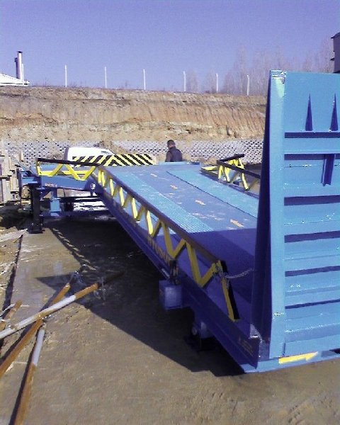 3-Sided Loading Ramp - Rampa | Atkom Mühendislik | Rampa ve Yükleme ...